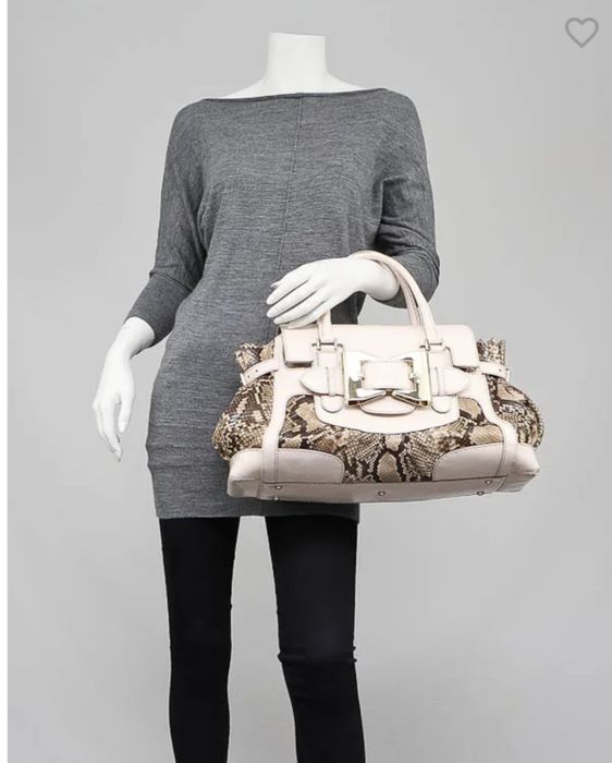 Сумка Gucci Sand с питоном с королевской ручкой: 150 000 тг. - Кожаные ...