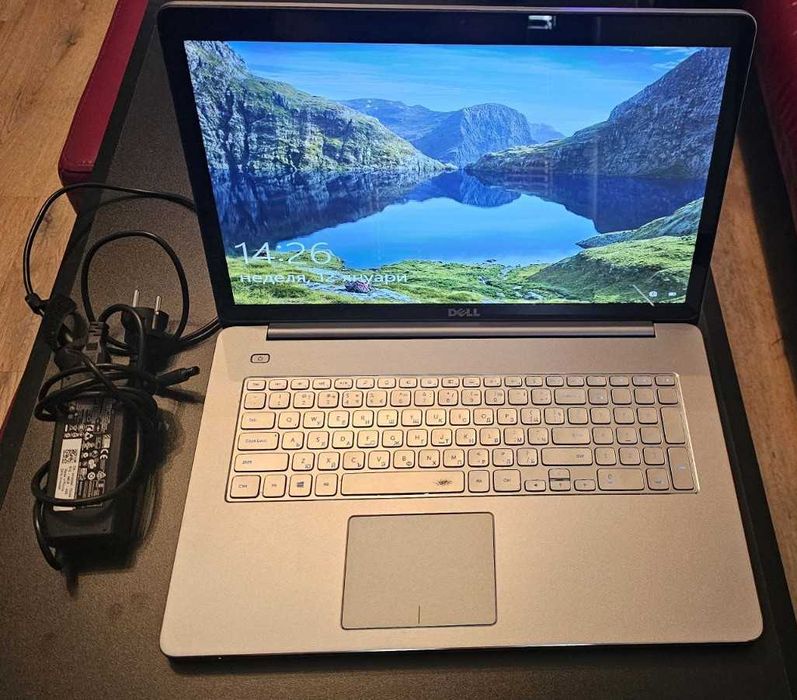 Продавам лаптоп DЕLL Inspiron 7746 17.3'' гр. София Център • OLX.bg