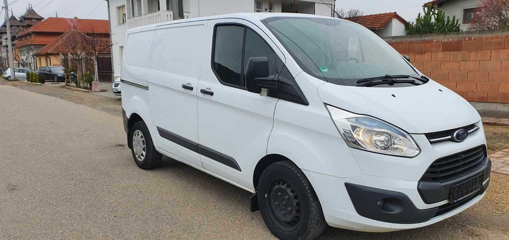 Ford Transit Custom 3 Locuri 2.2 Diesel 125 Cp an 2015 Euro 5 Arad • OLX.ro