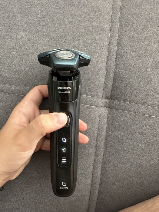 Самобръсначка Philips Shaver Seria 7000 S7783 с. Стряма • OLX.bg