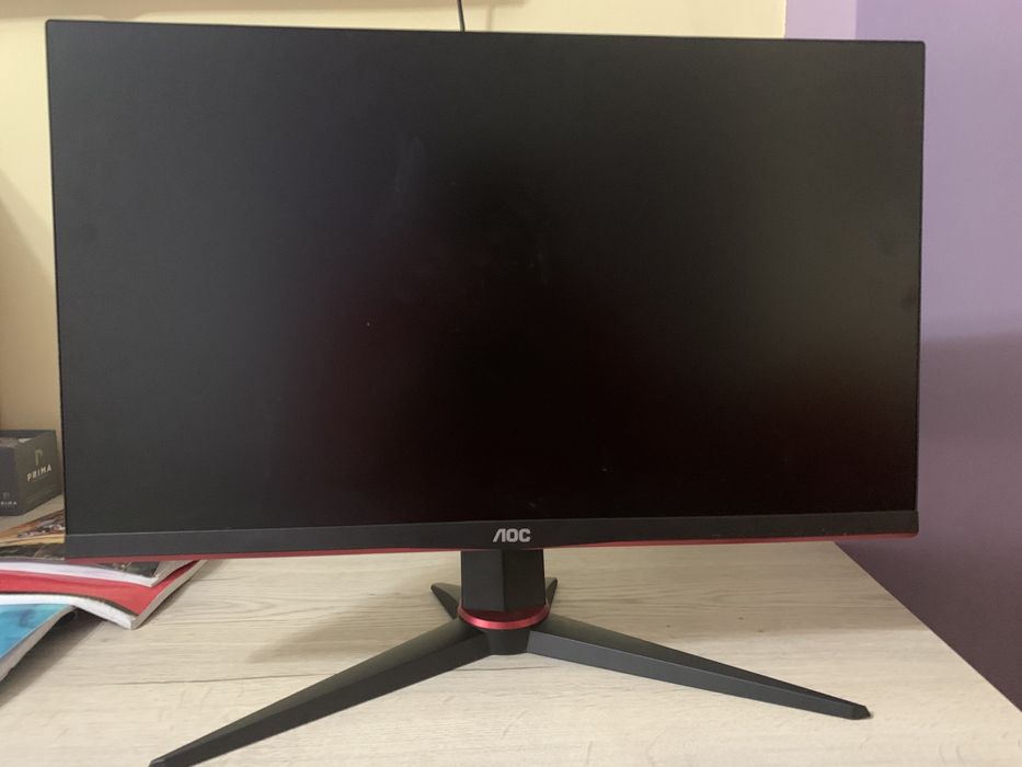 Vand monitor AOC, 144hz cu display-ul spart! Oradea • OLX.ro