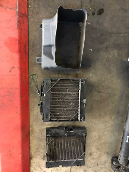 Радиатор/ охладител БМВ Ф11, М50д (radiator bmw f10, M50d) гр. София ...