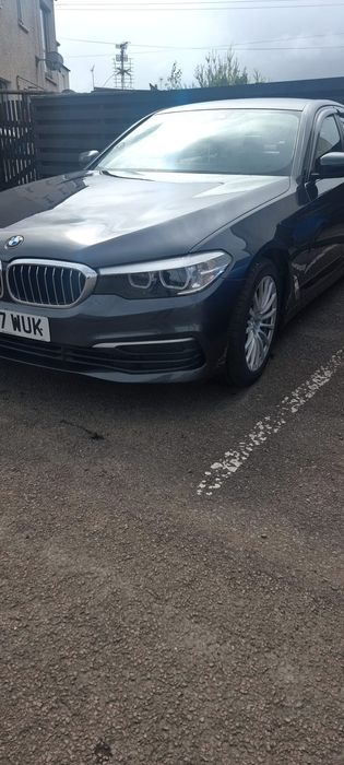 BMW G30 520D 2018 Ploiesti • OLX.ro