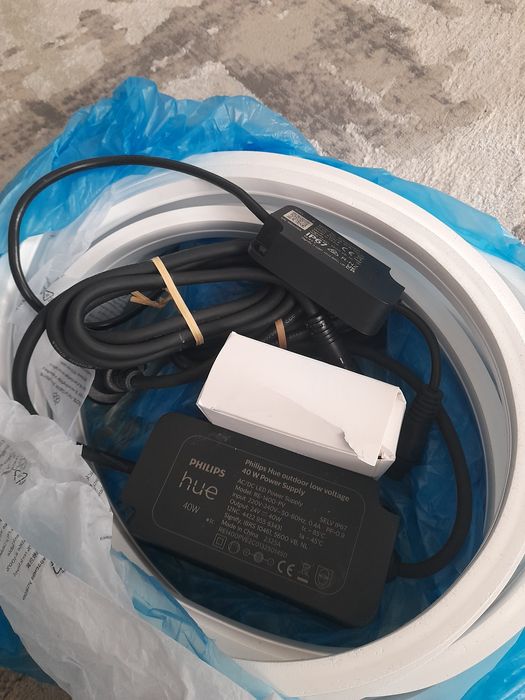 Banda led Philips Shape smart light si Gardient de interior și exterio ...