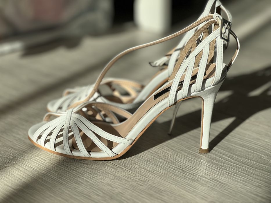 Sandale Iguelle White Birdy Galati • OLX.ro