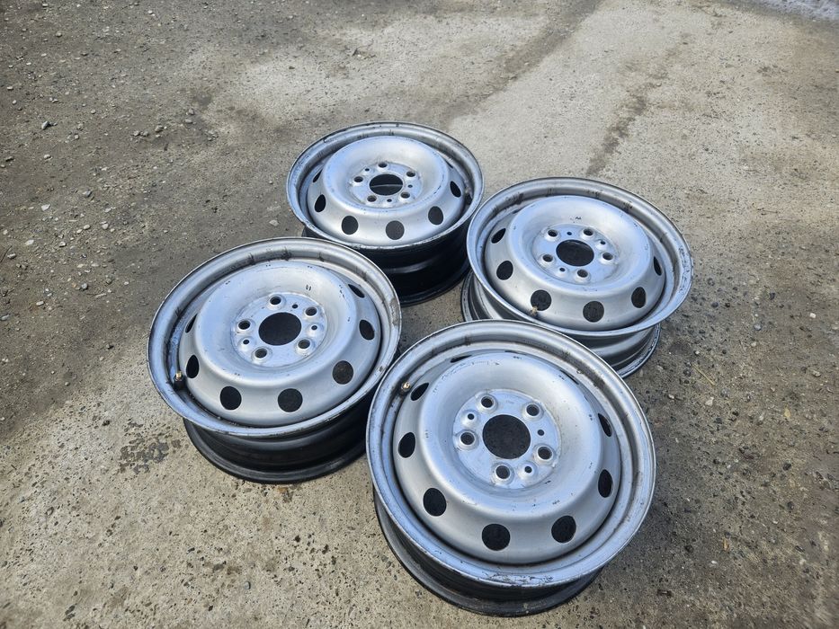 Vând jante R16 Renault Trafic Iasi • OLX.ro