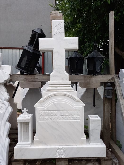 Cruci ieftine cruce marmura poze ceramica scris felinar mormânt vaza ...