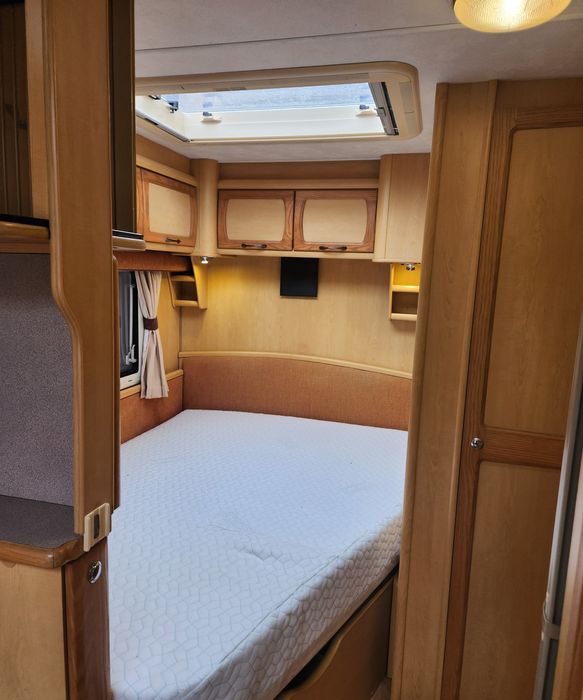 Rulota Elddis Odyssey 2006 Ulmu • OLX.ro