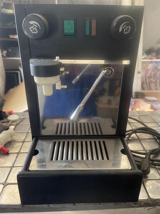 Expresor Cafea La Piccola si Steamer Profesional si Dedurizator ...