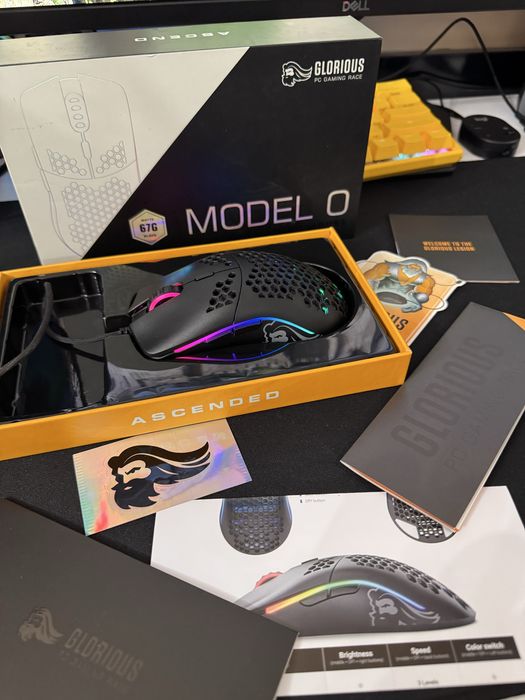 Геймърска мишка Glorious Model O матово черно гр. Пловдив Тракия • OLX.bg