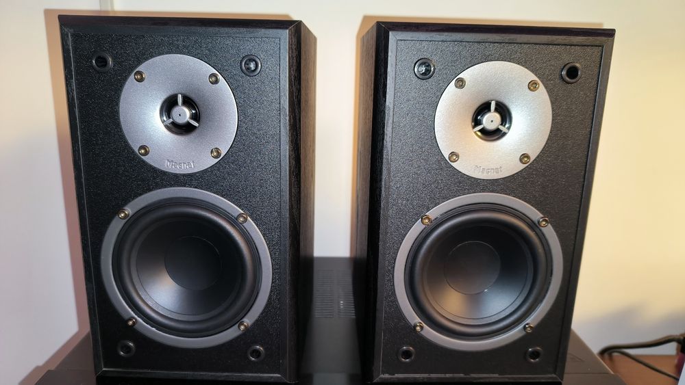 Vand boxe Magnat Supreme 102 Bucuresti Sectorul 4 • OLX.ro