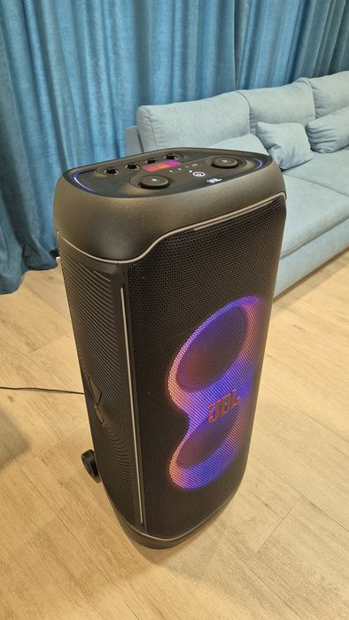 Boxa JBL Partybox Ultimate 1100w Tunari • OLX.ro