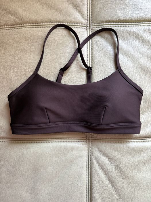 Спортно бюстие и клин Alo Yoga, Adanola, Bo+Tee, Oh Polly гр. Пазарджик ...