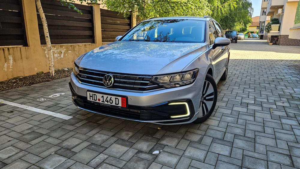 VW Passat GTE Plug In Hybrid 218 Cp~Distronic~Cam 360°~Webasto ...