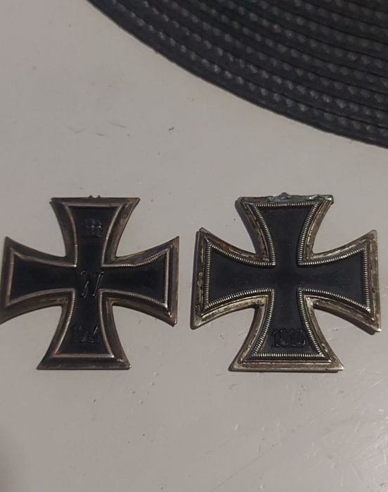 Lot Ordin Militar Crucea de Fier Germania Nazi WWII Focsani • OLX.ro