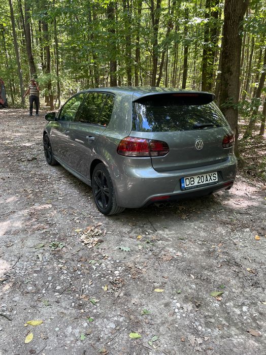 Vând golf 6 r line 2.0 tdi dsg Titu • OLX.ro