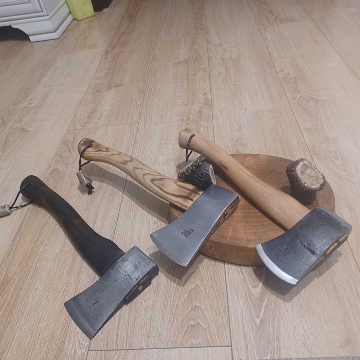 Topoare suedeze otel special Alba Iulia • OLX.ro