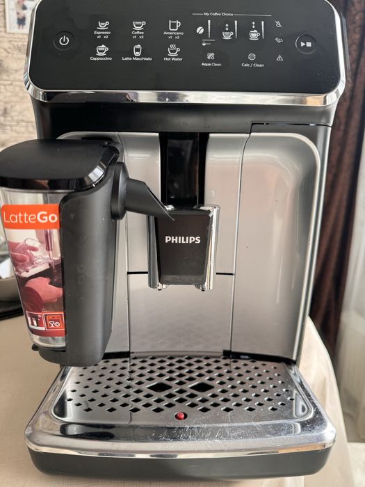 Кафе машина автоматична Philips EP 3246/70 LatteGo гр. София ...