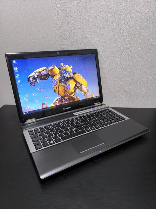 Laptop Samsung i7 8gb 640gb Nvidia 2GB Aiud • OLX.ro