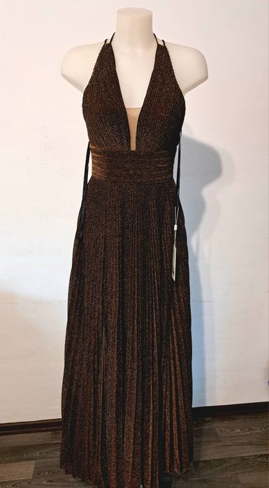 Rochie eveniment Unique/Revelion Timisoara • OLX.ro