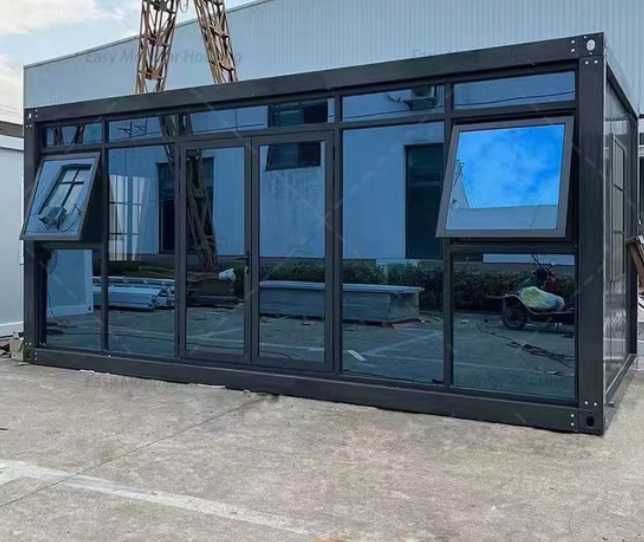 Casă modulară tip container - Import China Oradea • OLX.ro