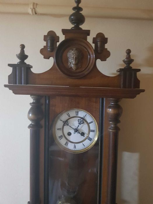 Ceasuri de perete mecanice Marghita • OLX.ro