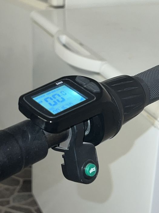 Trotineta Electrica Revoe Revolt 2.0 Iasi • OLX.ro