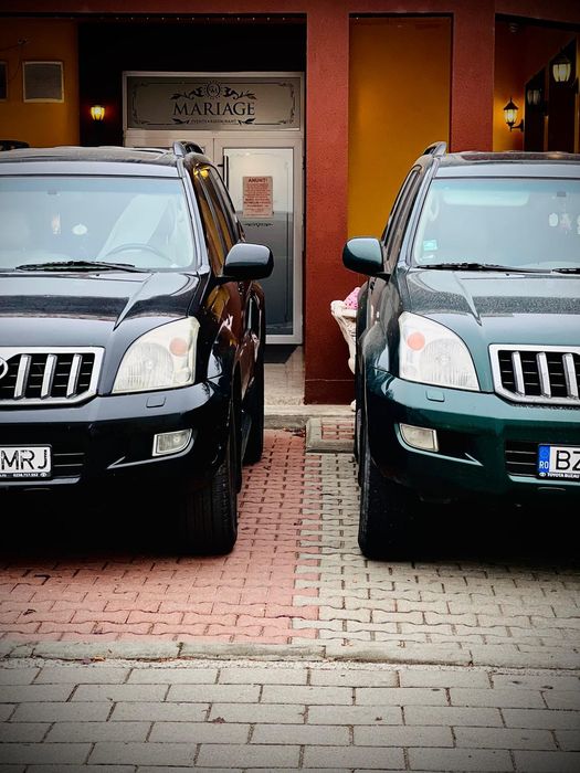 Toyota Land Cruiser 120, model VIP exclusive 7 locuri Buzau • OLX.ro