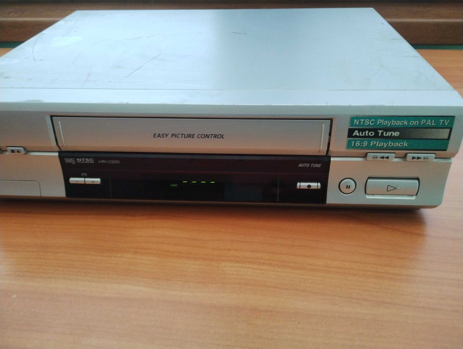 Видео JVC HR - V200EZ гр. Добрич Център • OLX.bg