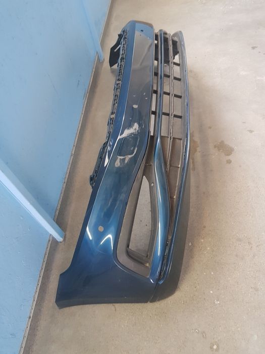 Bara fata VW Passat B8 facelift 2019 2020 2021 2022 2023 Bacau • OLX.ro