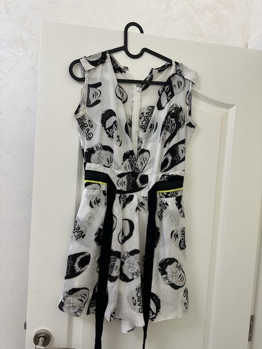 Къс гащеризон Avin гр. София Подуяне • OLX.bg