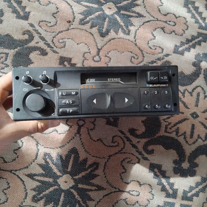 Касетофон за кола гр. Севлиево • OLX.bg