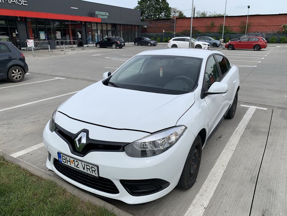 Renault Fluence 2013 Sanmartin • OLX.ro