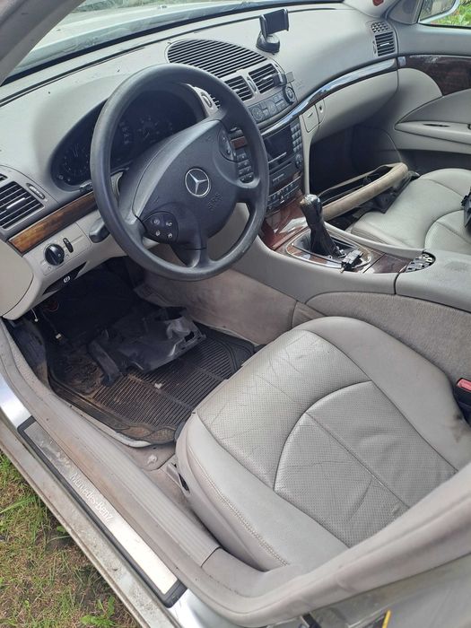 Мерцедес w211 mercedes w211 на части 2.2cdi гр. София 7-ми 11-ти километър • OLX.bg