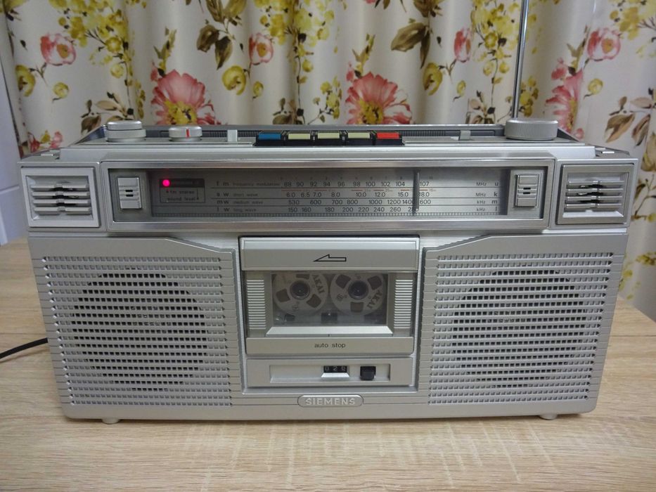 Radio casetofon Siemens Club 766 Constanta • OLX.ro