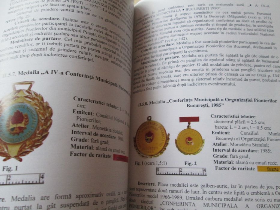 Carte Catalog, Insigne si Medalii de Pionieri, Radu Tabara. Vol. 1 + 2 ...
