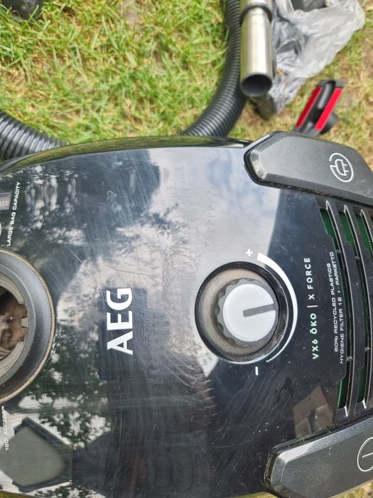 Aspirator cu sac aeg vx6 Stefanestii de Jos • OLX.ro