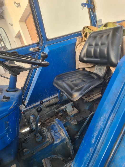 Tractor Ford 62 cai Radauti • OLX.ro