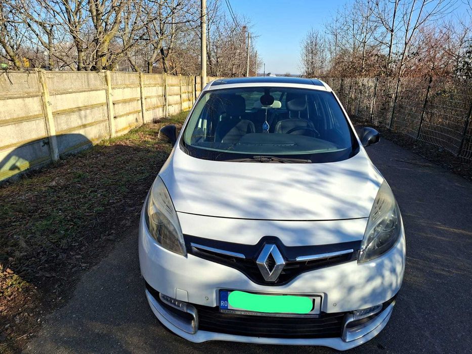 Renault Scenic 2015- cutie automata defecta Baicoi • OLX.ro