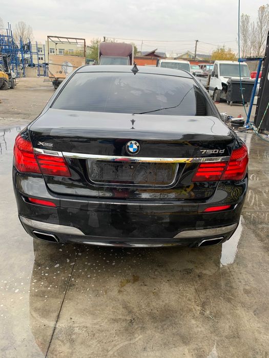 Dezmembrez bmw seria 7 f01 pachet m facelift/capota f01/far led f01 ...