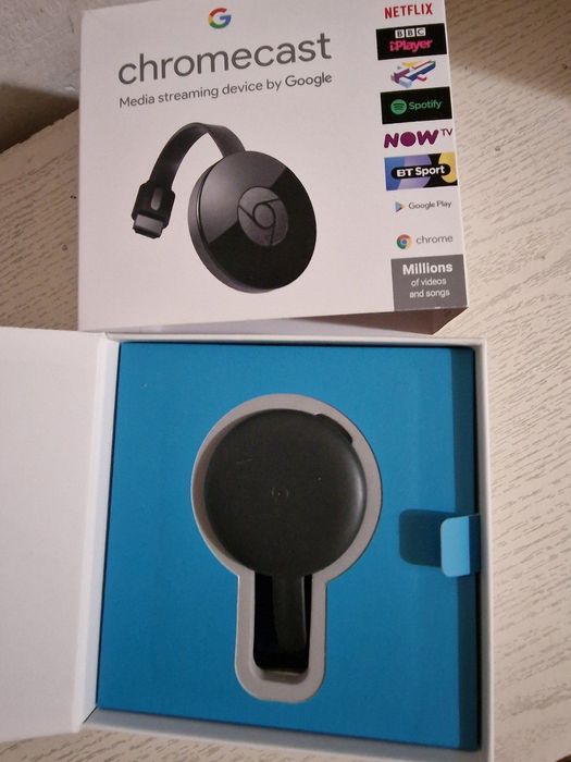Google Chromecast 3rd Generation 3та Генерация пълен комплект гр. Стара ...