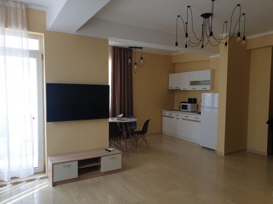 Cazare in Mamaia Nord la 50 metri de plaja, primim tichete de vacanta ...