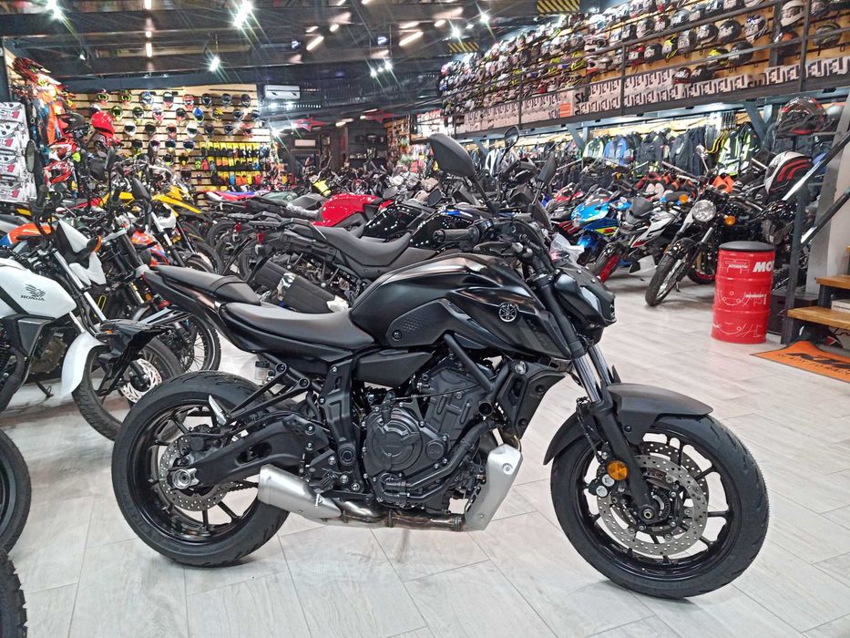Yamaha MT-07 nou 0km-pret PROMO-prin EST BIKE Campina Brebu Manastirei ...