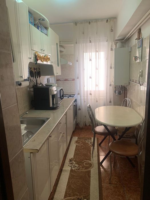 Se vinde apartament în Onești Onesti • OLX.ro