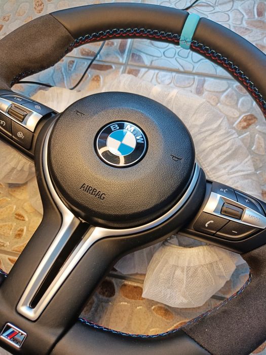 Volan Bmw M Performance Alcantara Tapițat cu Padele Seria F Bucuresti ...