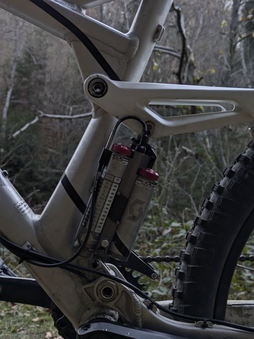 Bicicleta enduro Scott Genius 40LT Lupeni • OLX.ro