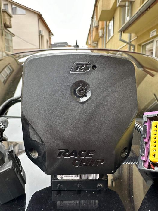 Продавам RACE CHIP модел RS . гр. Плевен Идеален център • OLX.bg