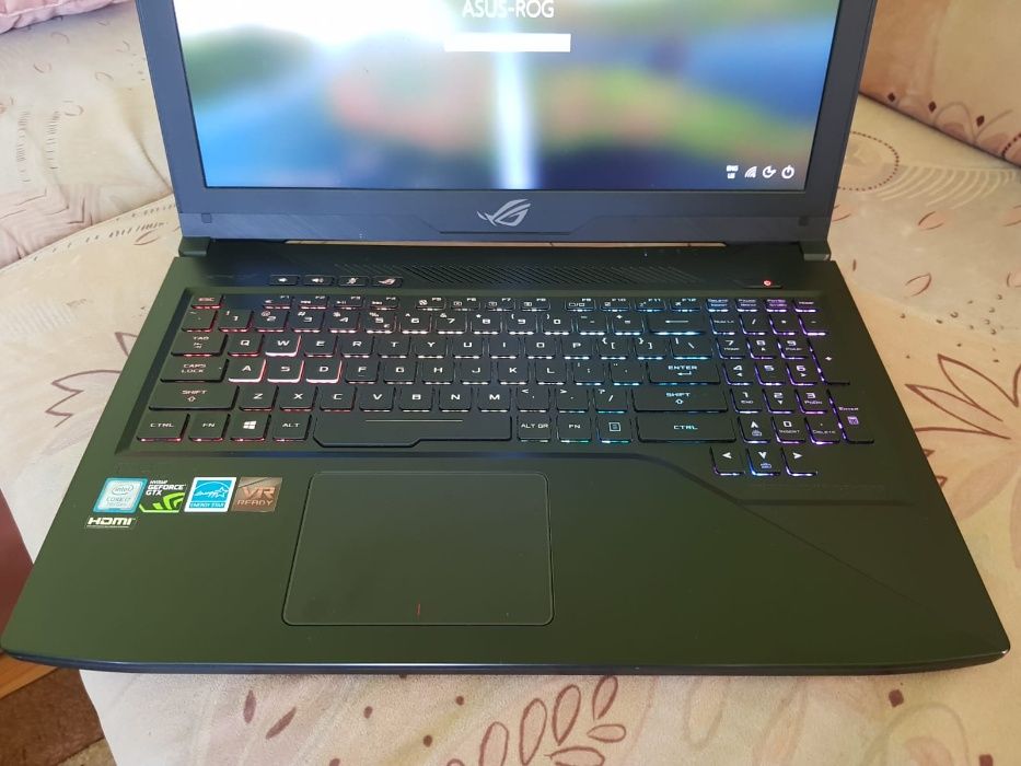 Laptop gaming ASUS ROG 24GB RAM DDR4 GTX 1060 i7 7700HQ + SSD schimb ...