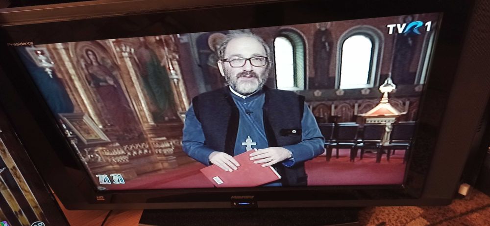 Televizoare LED 80-102 cm Sacele • OLX.ro