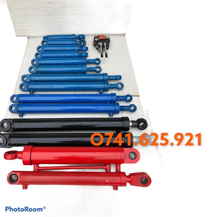 Cilindru hidraulic macara girafa, incarcator,cupa / buldo Deva • OLX.ro